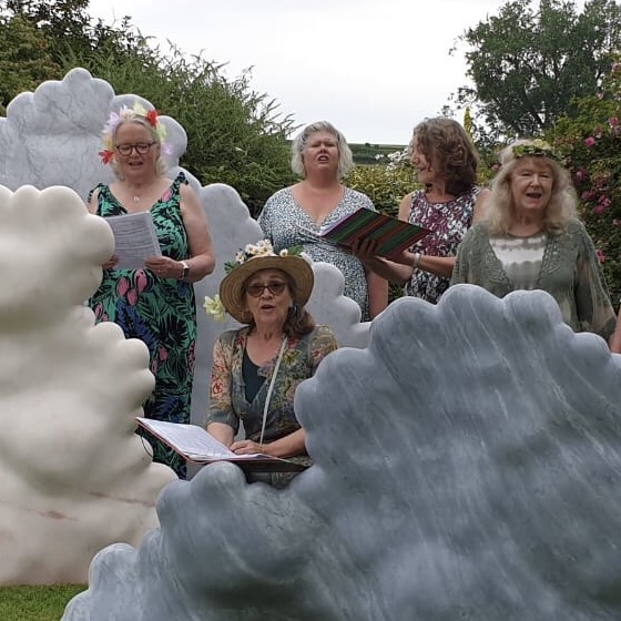 Wandering Minstrels - on form