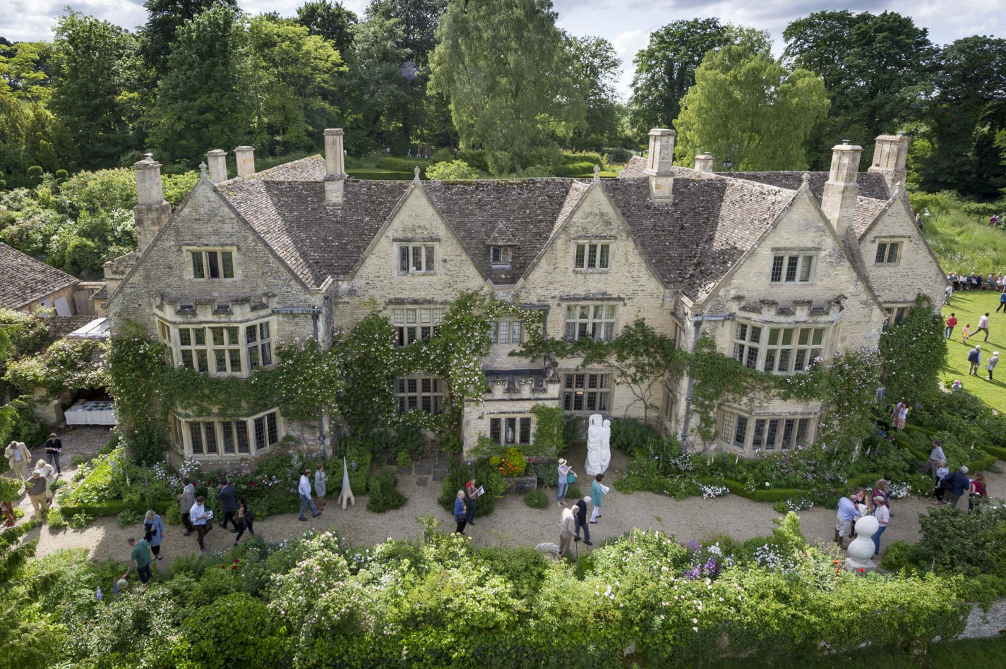 News & Past Events - Asthall Manor